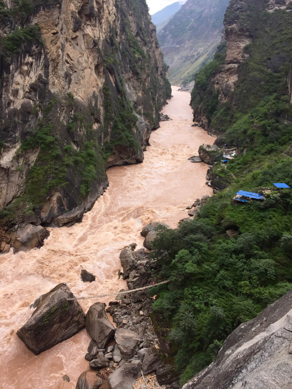 LiJiang Tiger Leaping Gorge - China ChengDu Tours, Chengdu Panda ...